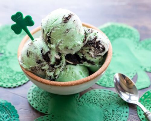 Shops at Hilton Village Shopping Center in Scottsdale, AZ | Official Site