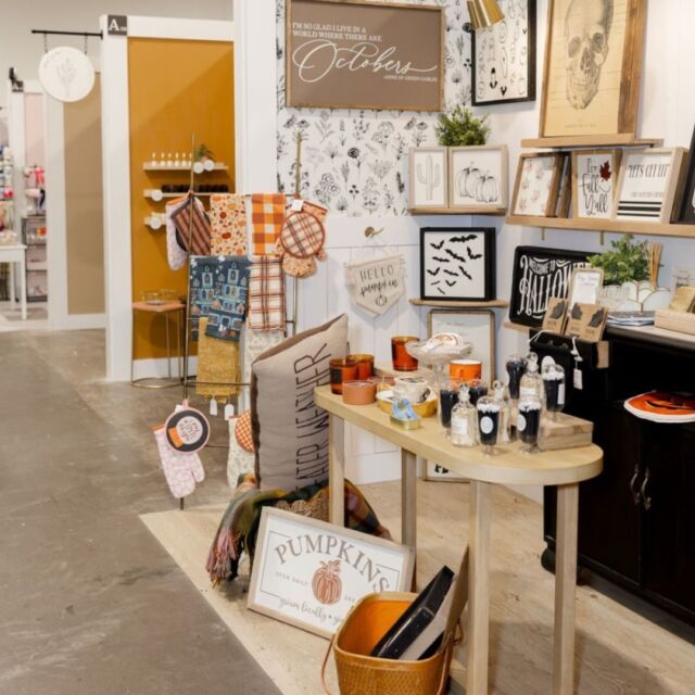 Jefferson Pointe Shopping Center | Shops & Entertainment in Fort Wayne